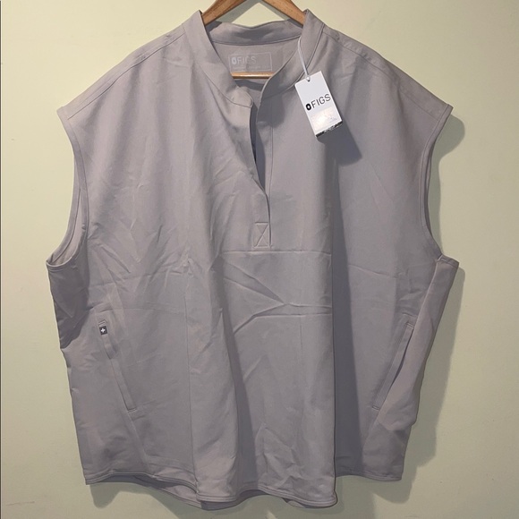Figs | Tops | Womens New Figs Rafaela Three Pocket Scrub Top Slate Plus ...